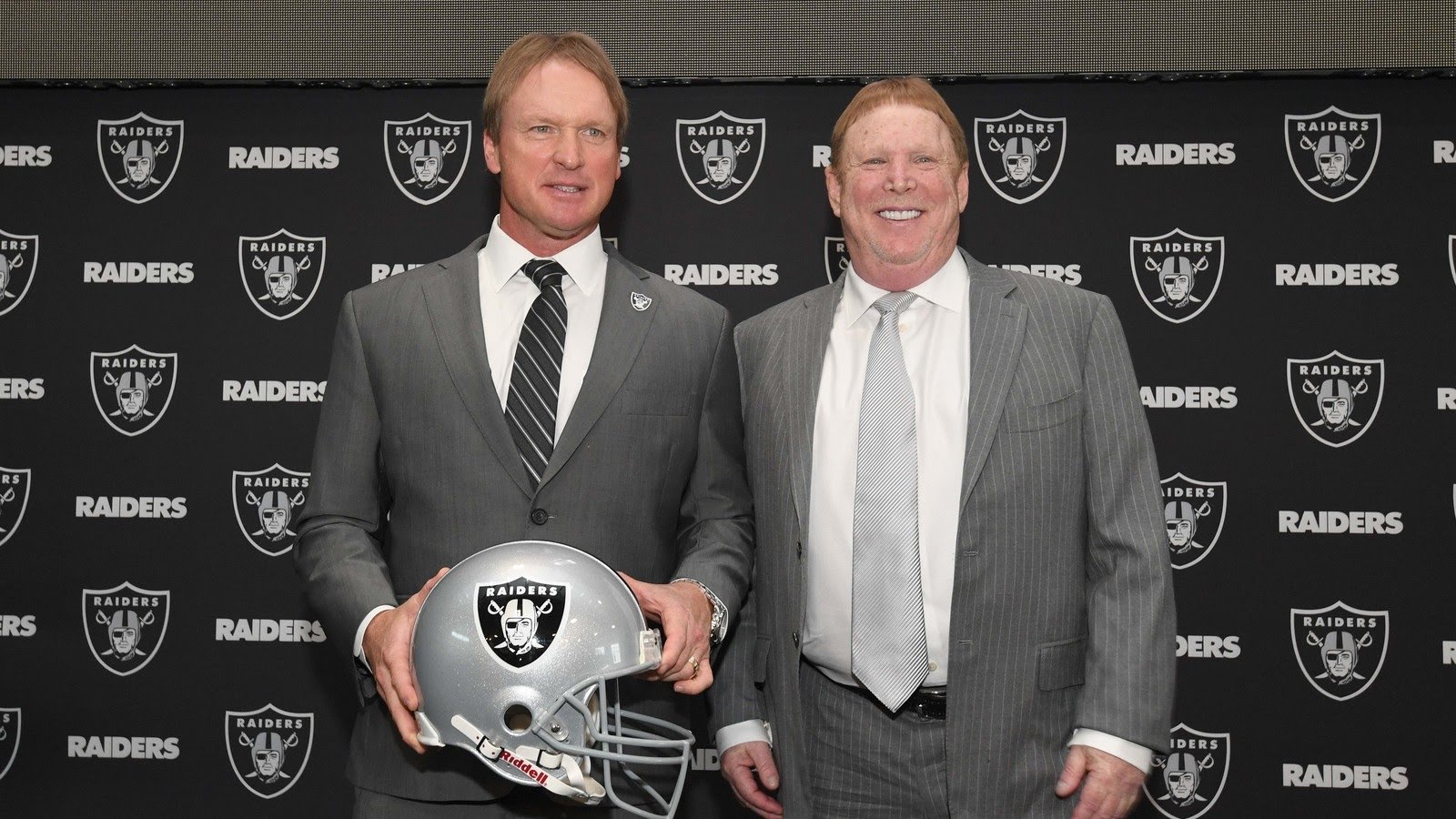 Quick Slants: Raiders Changing Roles, Free Agents and a Draft Conundrum