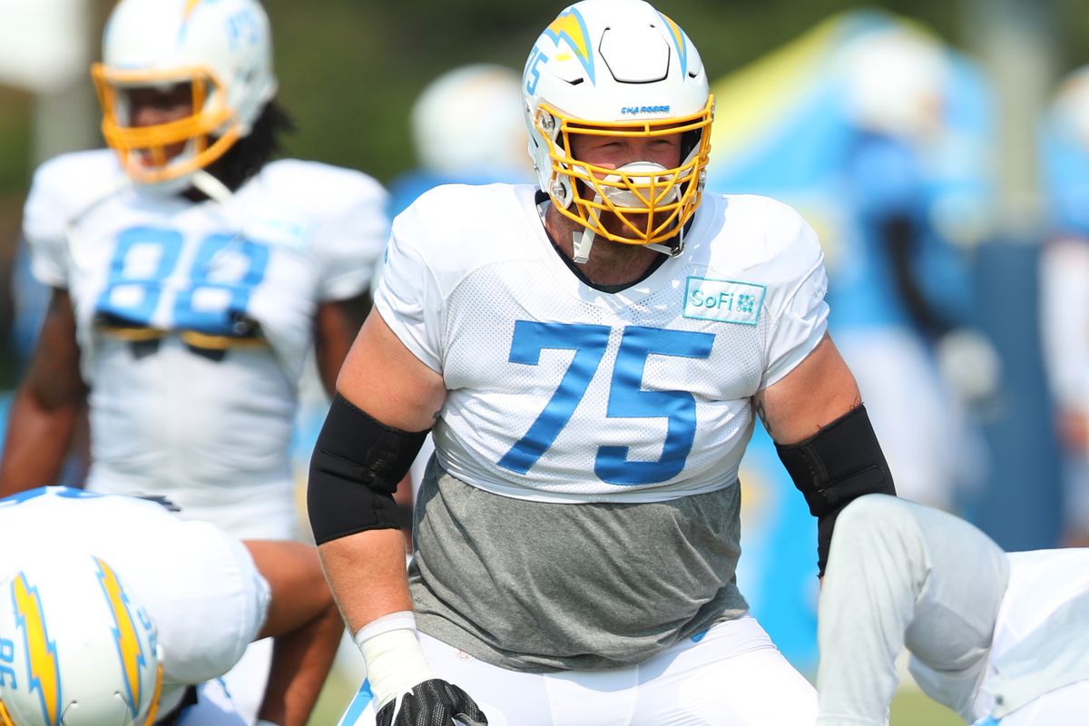 Las Vegas Raiders Should Consider Bryan Bulaga At Right Tackle