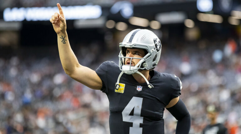 Raiders QB Derek Carr: "We Still Have Room To Improve"