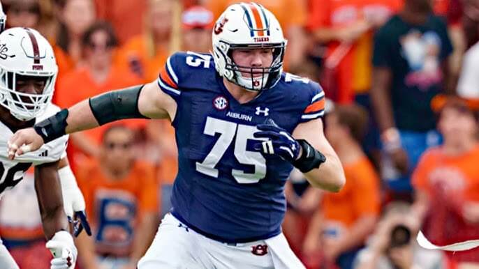 Trenches take center stage in 3-round Raiders mock draft